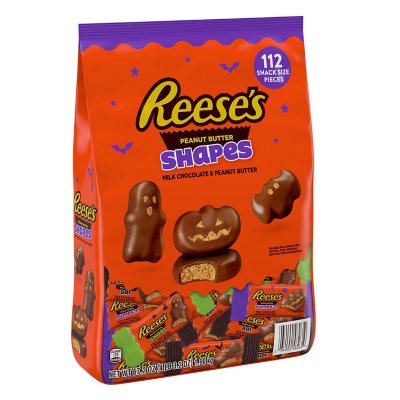 REESE'S Halloween Shapes, Milk Chocolate Peanut Butter Candy, Snack Size, 112 pcs. - Sam's Club