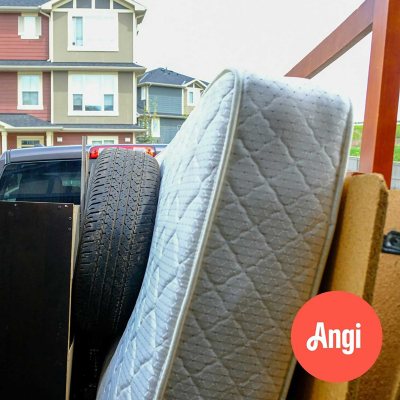 Click here for Mattress Haul Away Service prices