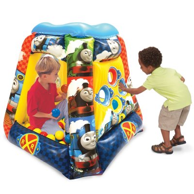 Thomas Speedy Steamers Playland 20 Balls - Sam's Club