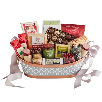 Click here for Harry & David Holiday Gift Basket prices