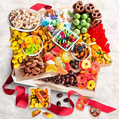 Click here for Golden State Fruit Ultimate Sweet & Savory Snack G... prices